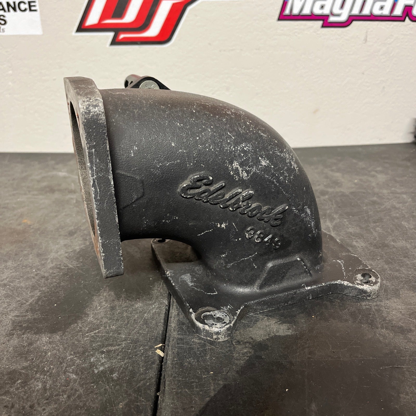 Edelbrock Throttle Body Intake Elbow 90mm Fits 5.0L Throttle Body ...